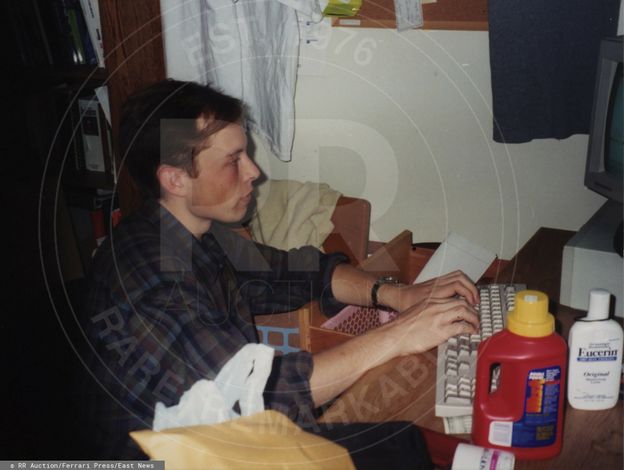 Zdjęcie młodego Elona Muska. Była dziewczyna wystawia je na aukcji ...