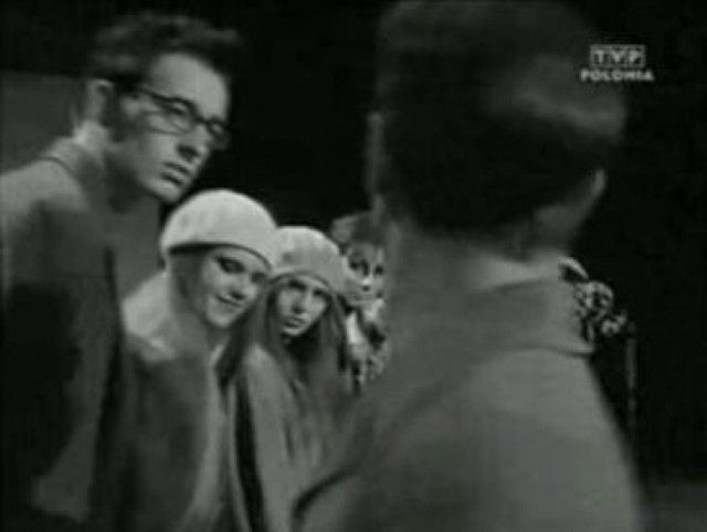 Młoda Doda w "Buffo" w 1999 roku - Pudelek