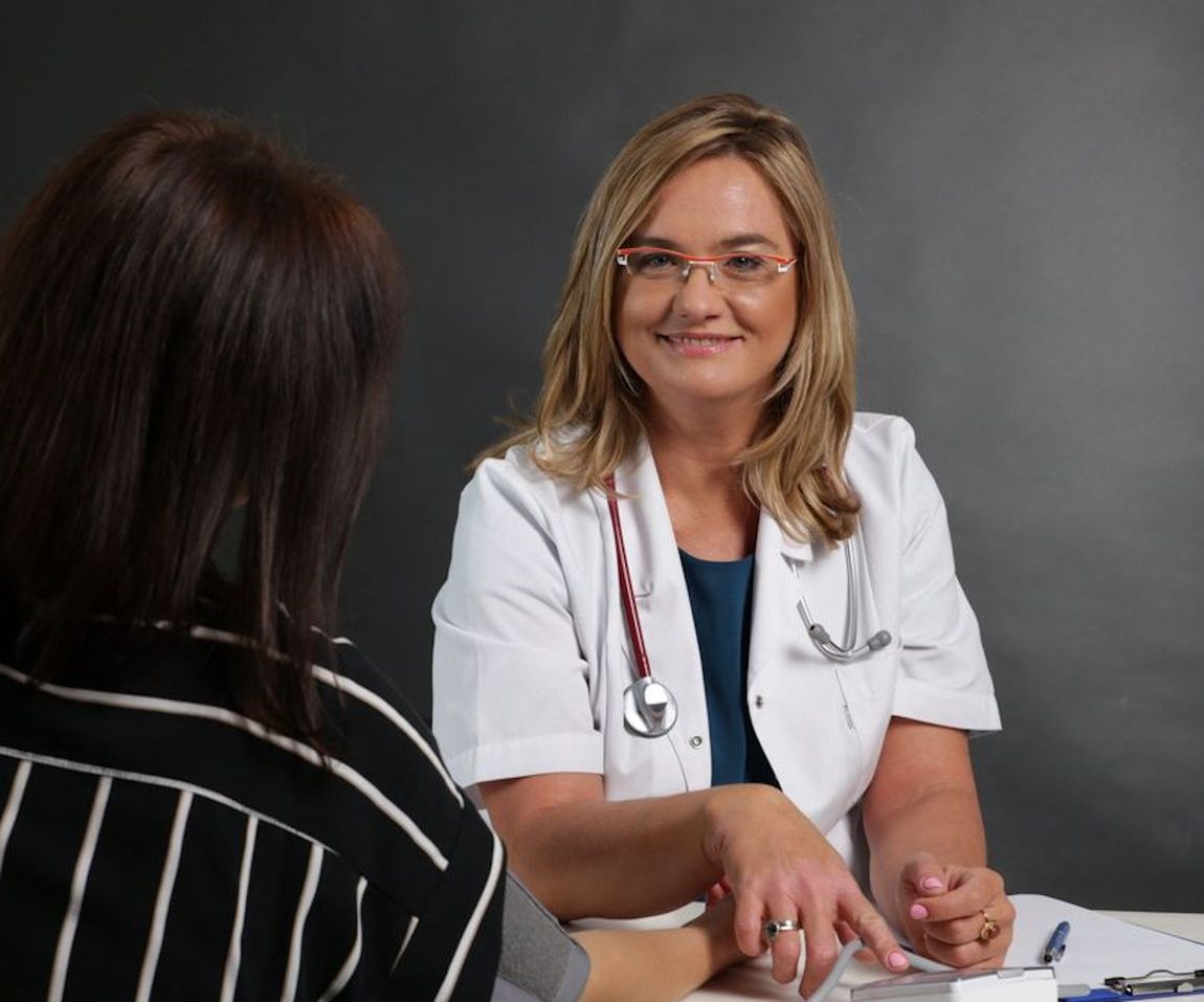 Codziennie słyszymy obelgi. Czasem od ludzi, którym uratowaliśmy życie [FELIETON]