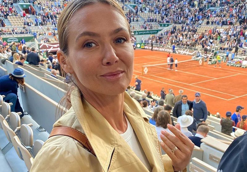 Trzy proste sposoby na noszenie koszuli w stylu Kingi Rusin. Wiosną je ...