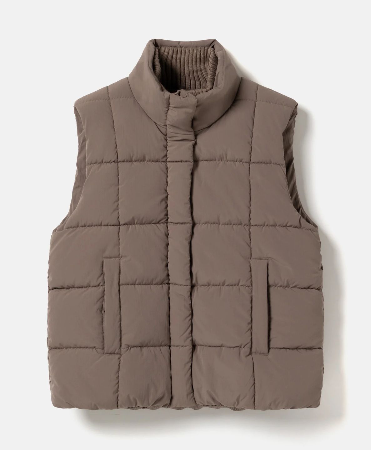 To będzie hit na wiosnę. Ta kurtka z Pepco już znika z wieszaków