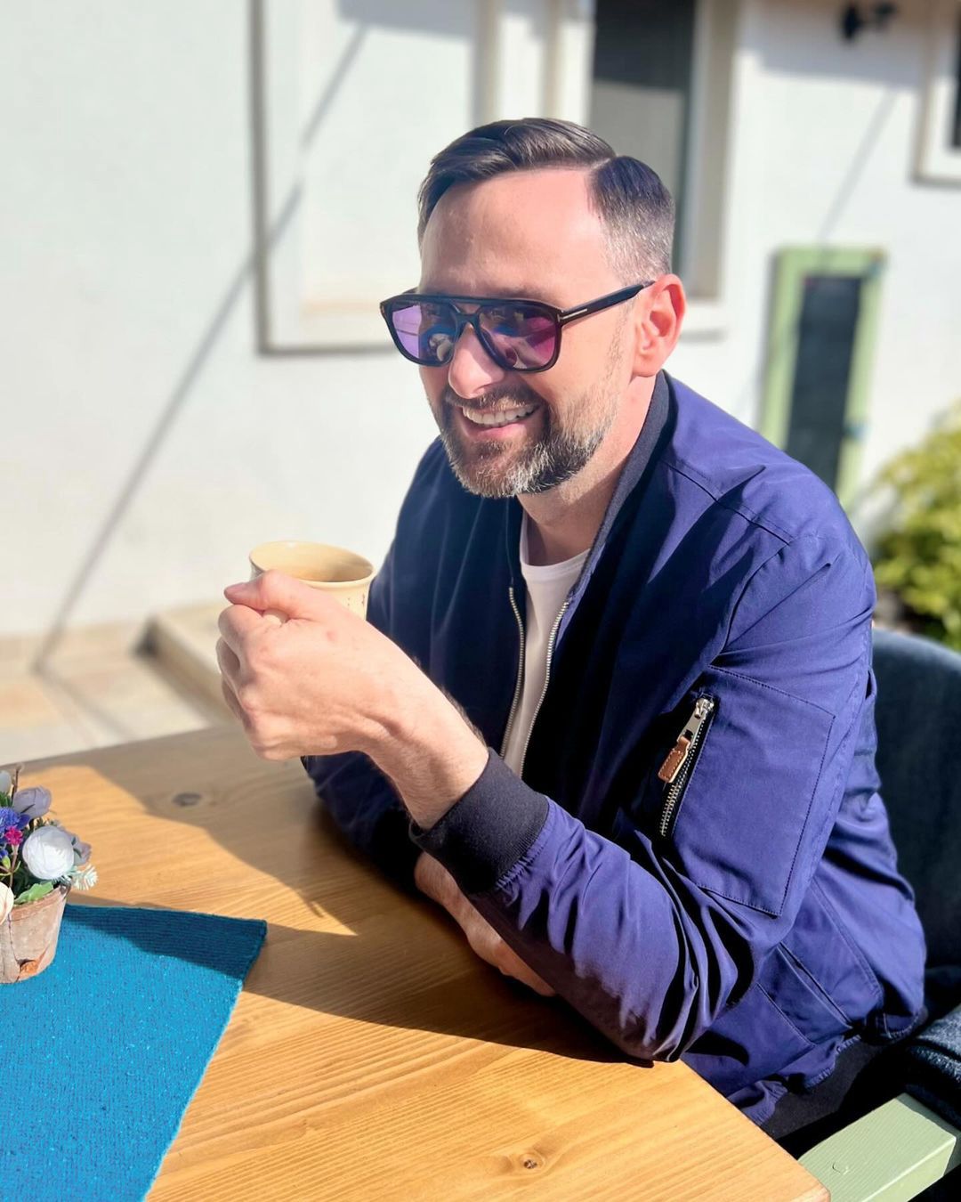 Daniel Obajtek wydał publiczne pieniądze na botoks i zęby? Gojdź go ...