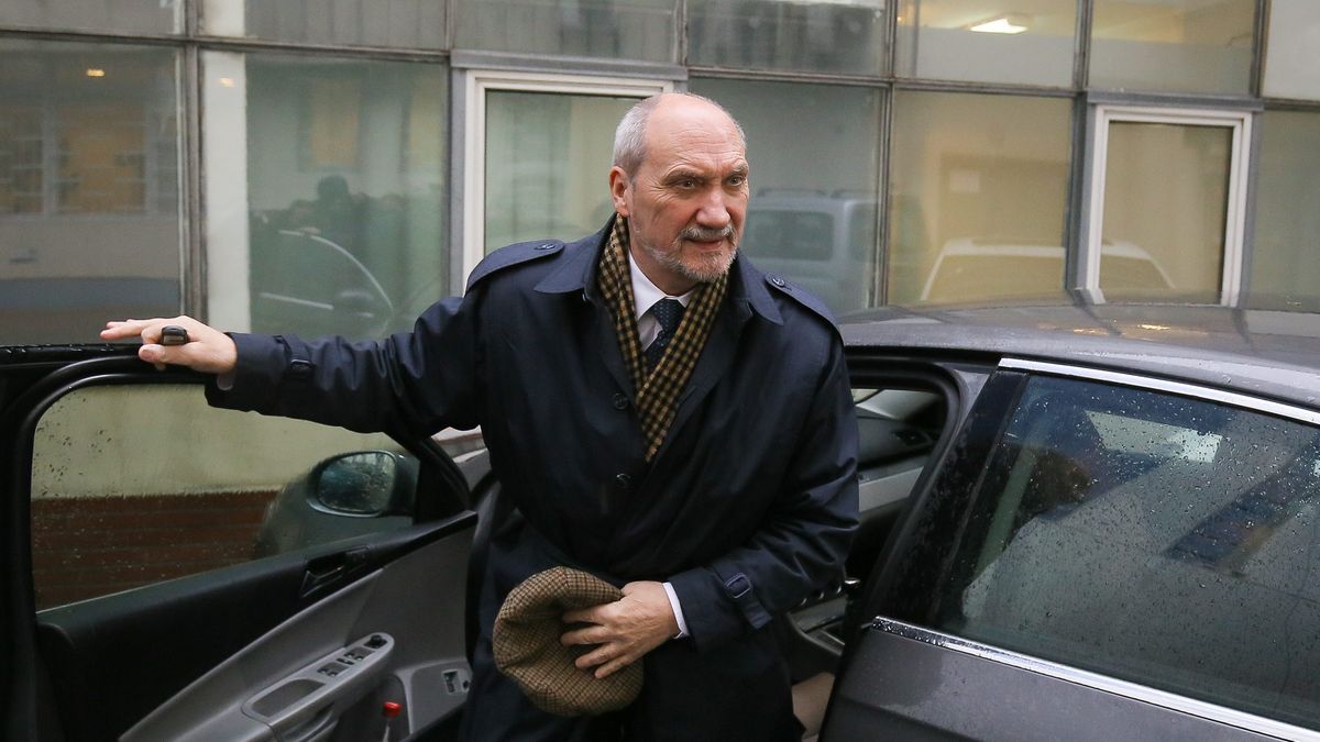 Antoni Macierewicz traci prawo jazdy. Wiadomo, co musi zrobić