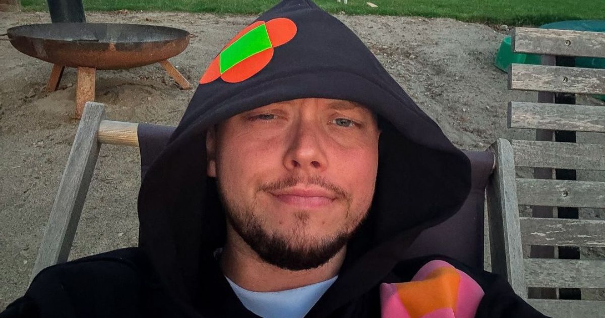 "Bardzo przepraszam". Książulo szczerze na kanale nadawczym - Vibez