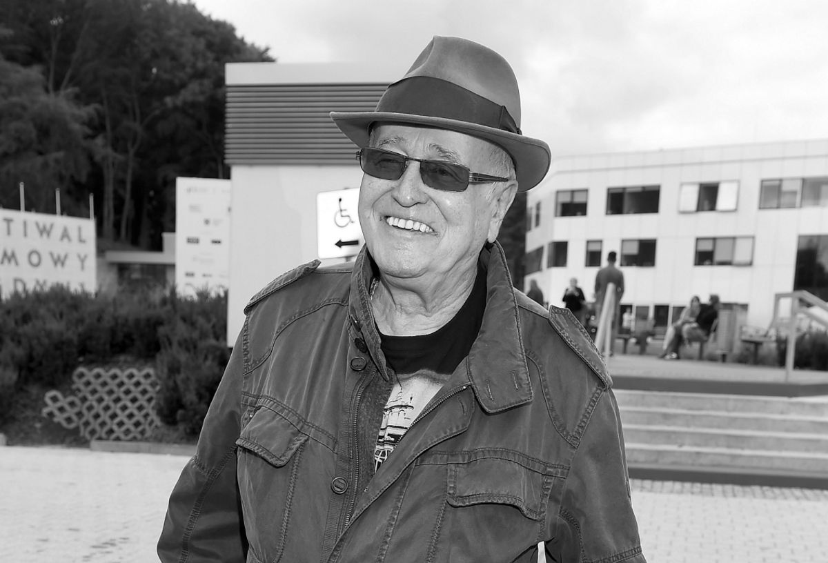 Jan Nowicki nie spocznie w Alei Zasłużonych. Już dawno zaplanował swój ...