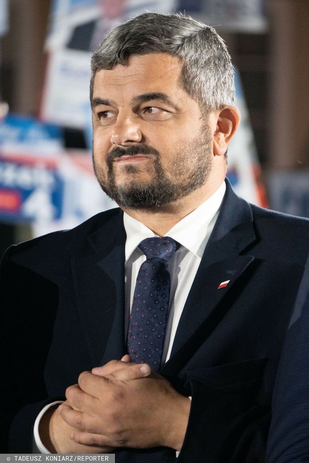 Sobolewski podał się do dymisji. Oto jego WYKSZTAŁCENIE - Pudelek