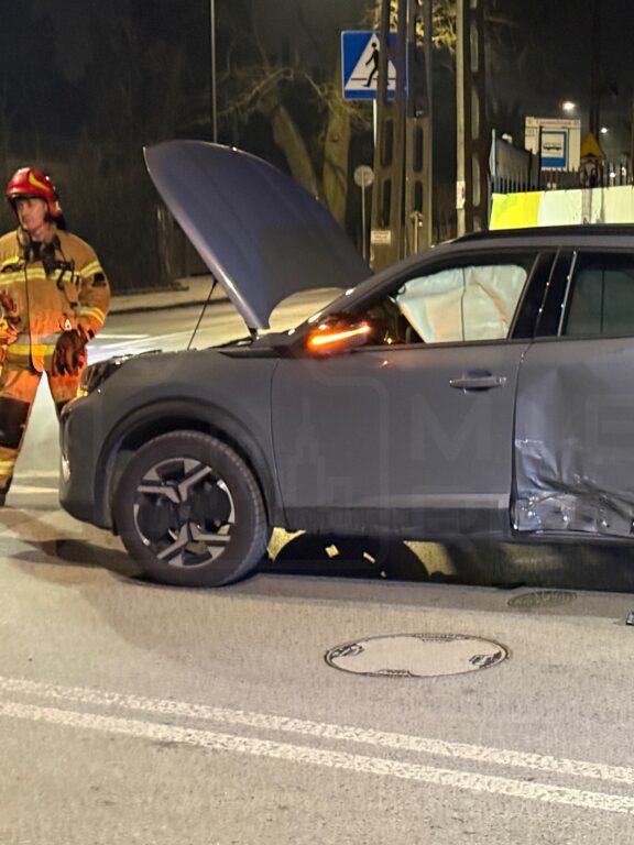 Pijana i bez uprawnień spowodowała kolizję w Warszawie. Uczyła się jeździć