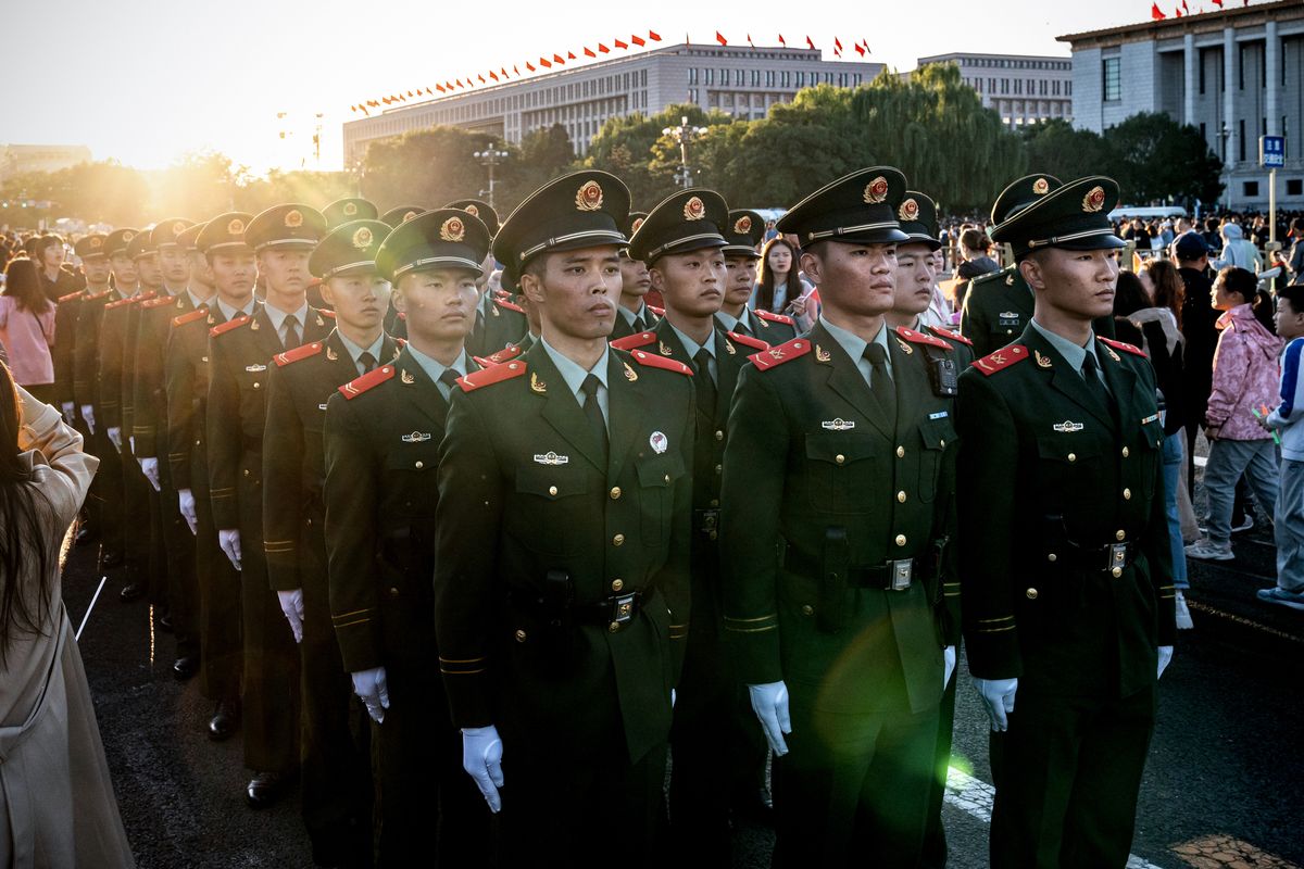 Nie do wiary, co się dzieje w armii Chin. "Gotowaliśmy na paliwie rakietowym" - WP Wiadomości