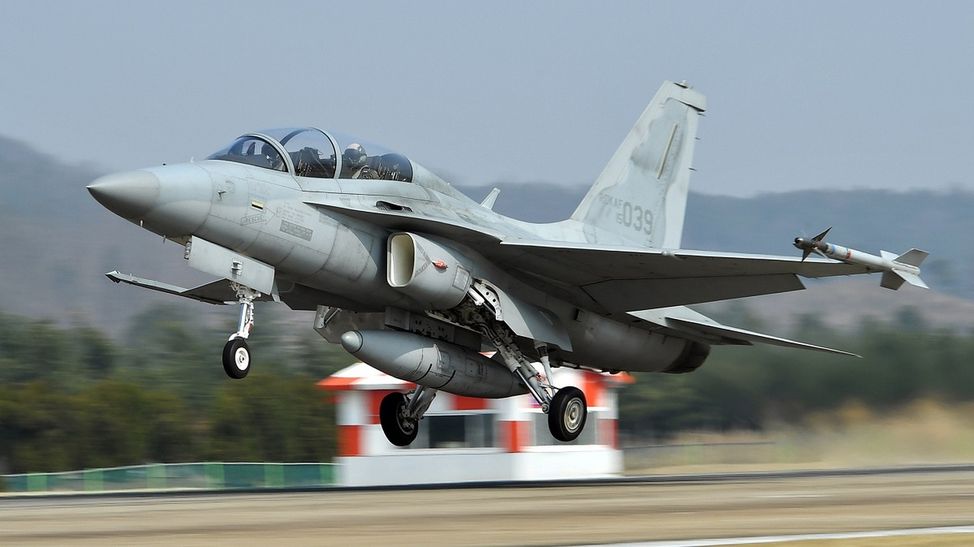 Pierwszy FA-50PL już w 2025 roku. Samolot dla Polski z amerykańskim radarem