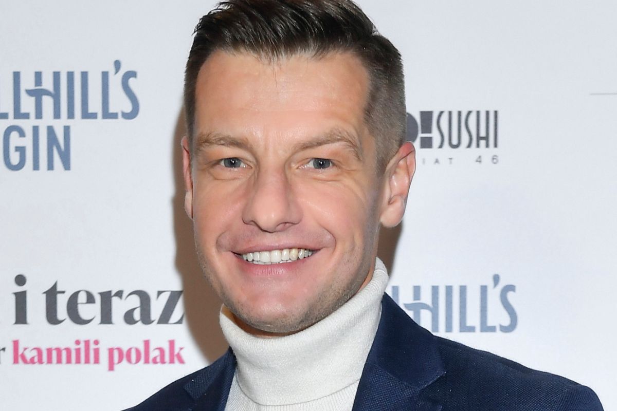 Rafał Mroczek już tak nie wygląda. Aktor poddał się operacji plastycznej