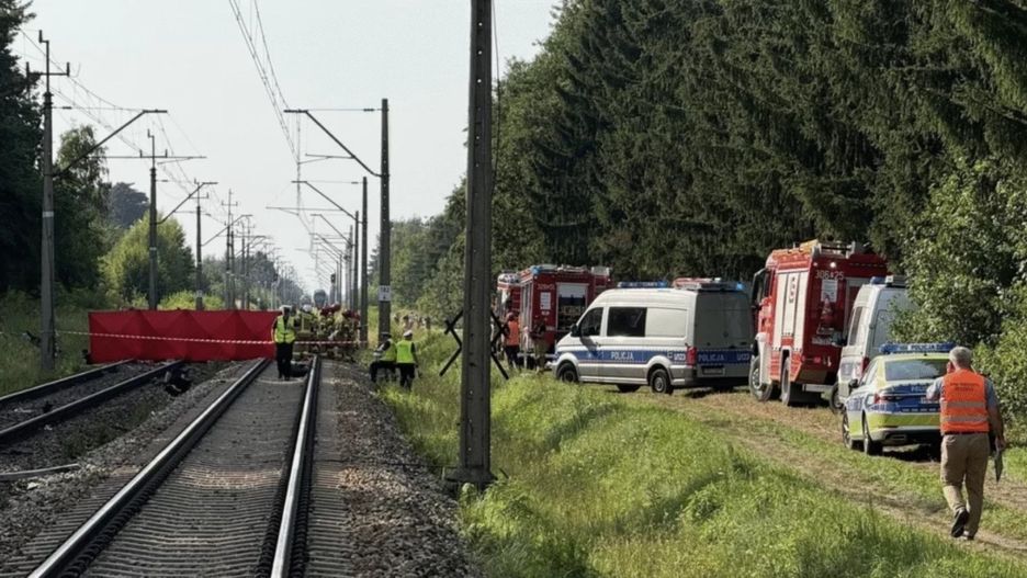 Dachowa: Tragedia na przejeździe kolejowym. Zginęły cztery osoby