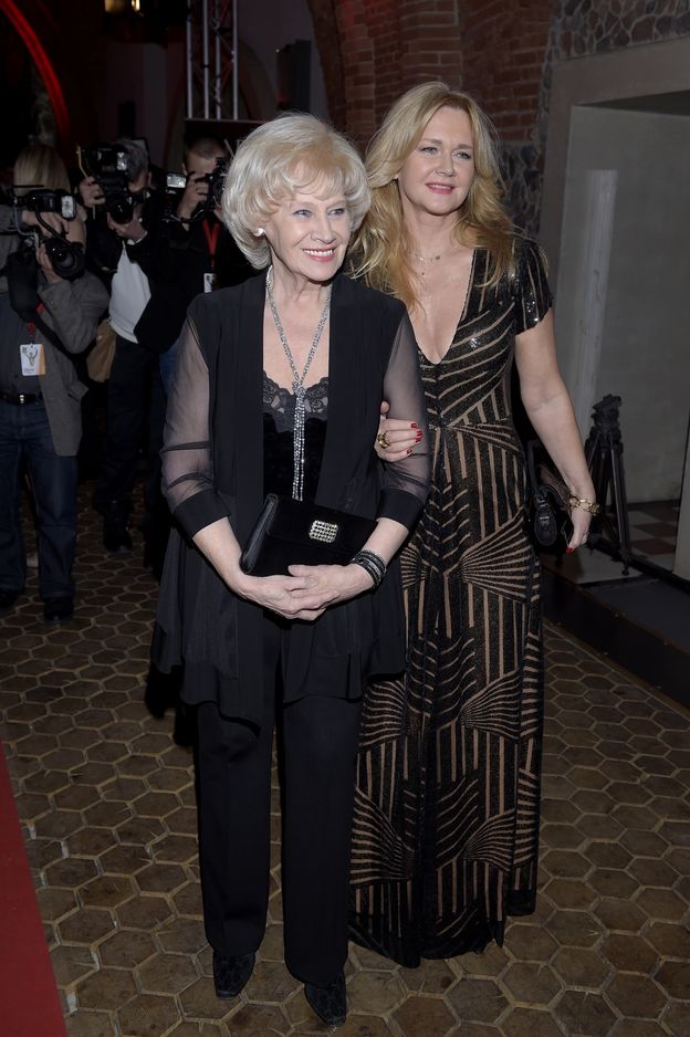 Jak dziś żyje Krystyna Loska? Zdjęcie mówią prawdę - Pudelek