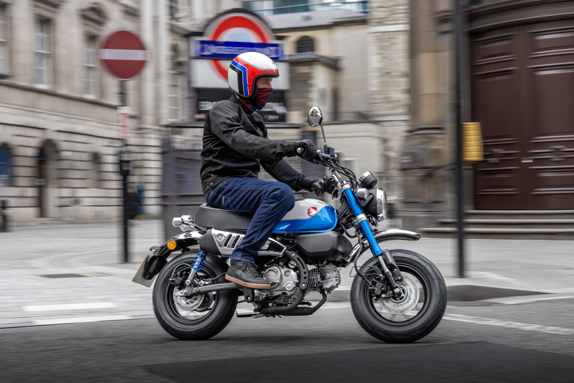 Nowa Honda Monkey z poprawionym silnikiem i piątym biegiem. Jest polska ...
