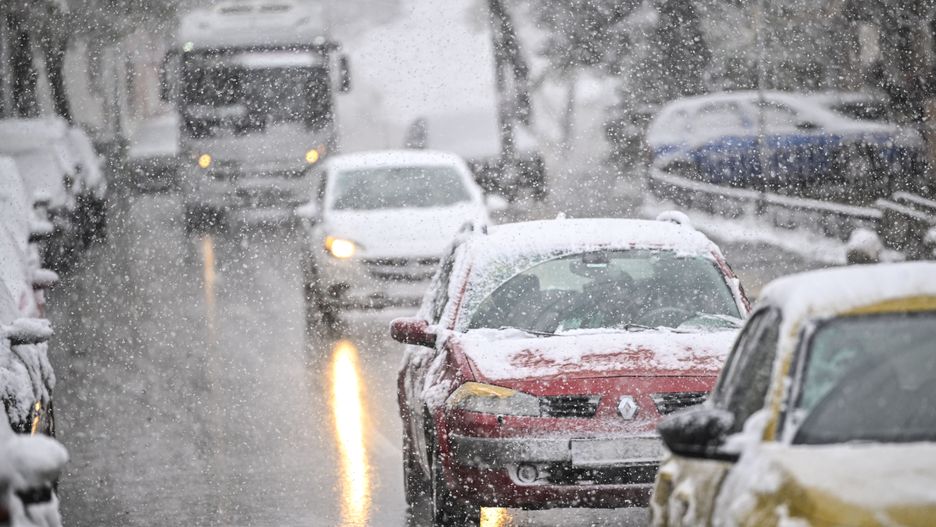 Atak zimy w Turcji. Zamknięte szkoły, nieprzejezdne drogi