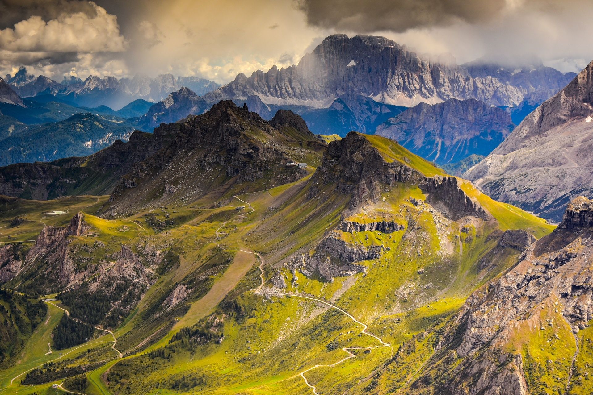 Wypad w góry nie tylko zimą? Skyscanner ujawnia trend "Na wysokości ...