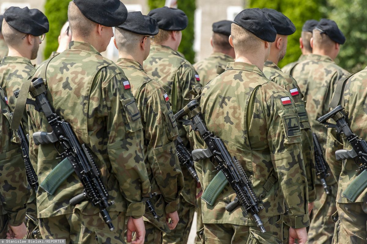 Polska armia wezwie rezerwistów. Jest lista zawodów - WP Wiadomości