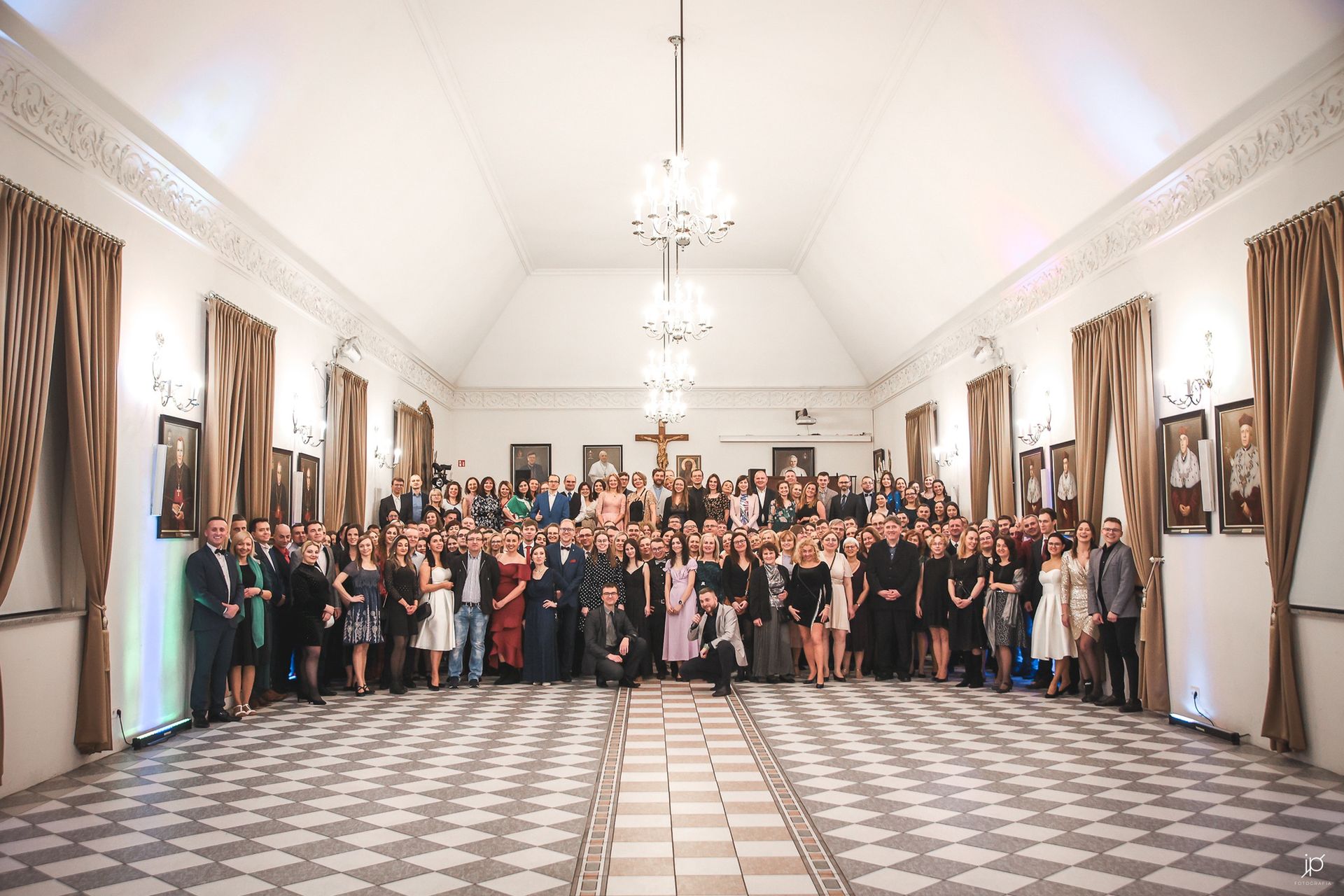 Katolicki bal dla singli. "W intencji znalezienia dobrego męża i żony"