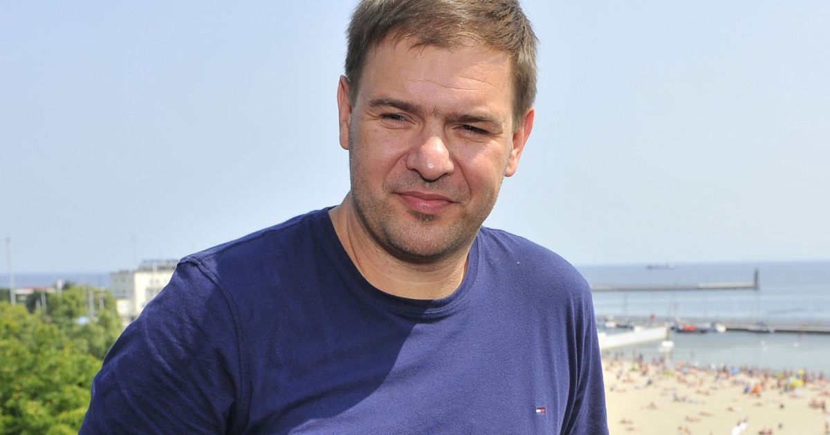 Nieliczni wiedzieli, kim jest jego ojciec. Zdjęcie trafiło do sieci - WP Kobieta