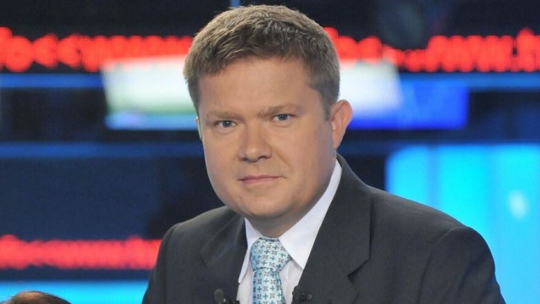 Prezenter TVP Info zawieszony. Miał romans z pracownicą - Pudelek