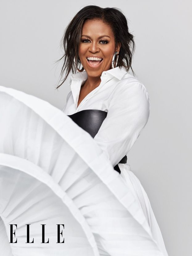 Michelle Obama promuje autobiografię na okładce "Elle" - Pudelek