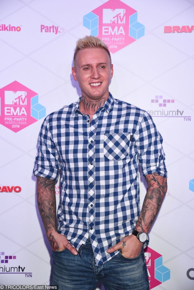 Stifler reklamuje... tabletki na poprawę smaku nasienia: "Zrób jej ...