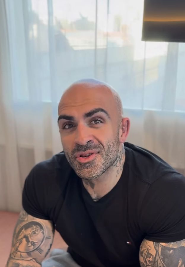 Akop Szostak ma NOWĄ PARTNERKĘ! "Pytaliście, co u mnie…" - Pudelek