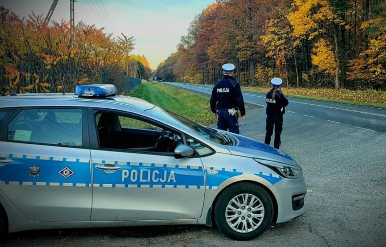 Pijana pędziła bez prawa jazdy z dzieckiem. Mandat to nie koniec sprawy