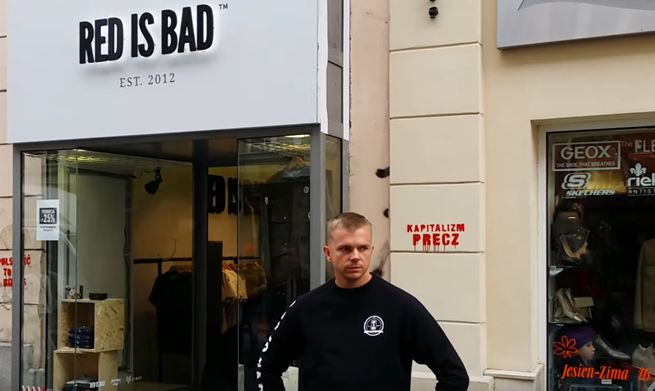 Setki milionów zł dla firm twórcy Red is Bad. Zlecenia od rządowej agencji