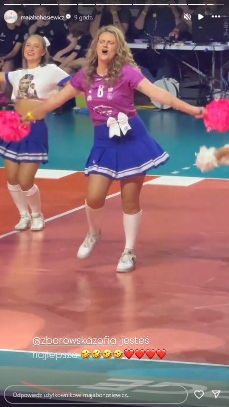 Zborowska została cheerleaderką! Zatańczyła dla Wrony - Pudelek