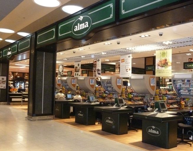 Alma reklamowana jako „prawdziwie polskie delikatesy”