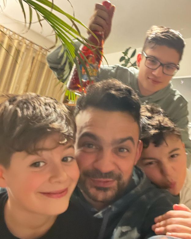 Tak wygląda syn Roberta El Gendy. Ale przystojniak! - Pudelek