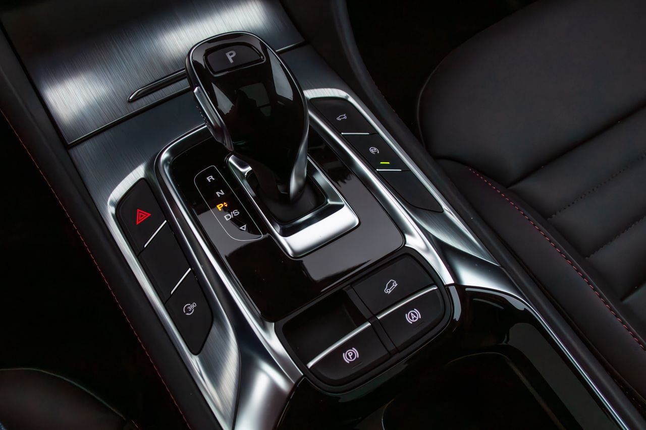 Test: MG HS Exclusive – z dużej chmury mały deszcz