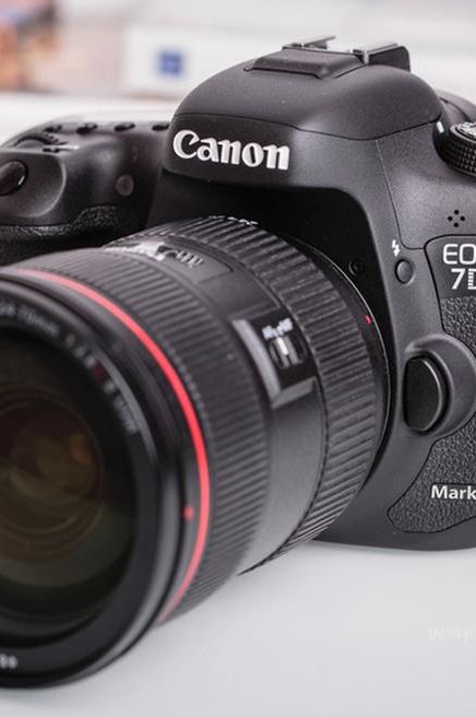 Nadchodzi Canon EOS 7D Mark III. Oto funkcje, jakie chciałbym w nim ...