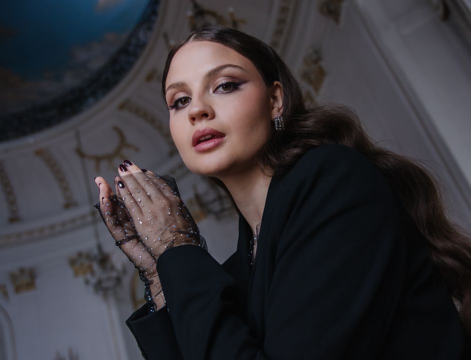 Julia Rocka "Ciche disco". Najsmutniejszy imprezowy numer 2022 roku ...