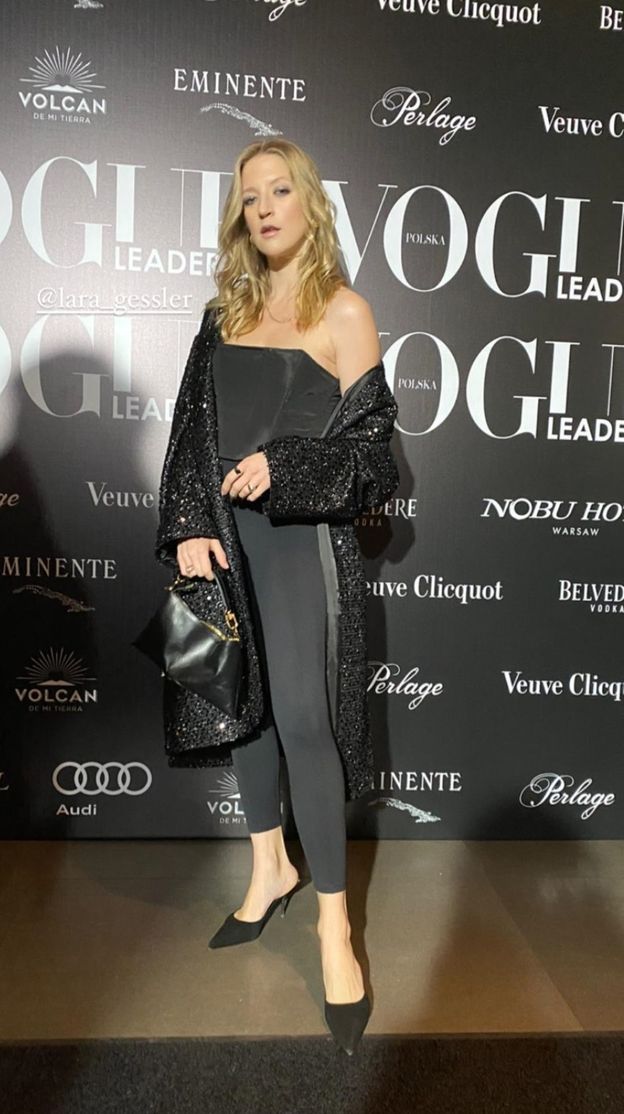 Eleganckie gwiazdy BRYLUJĄ na evencie "Vogue'a": Julia Wieniawa w ...