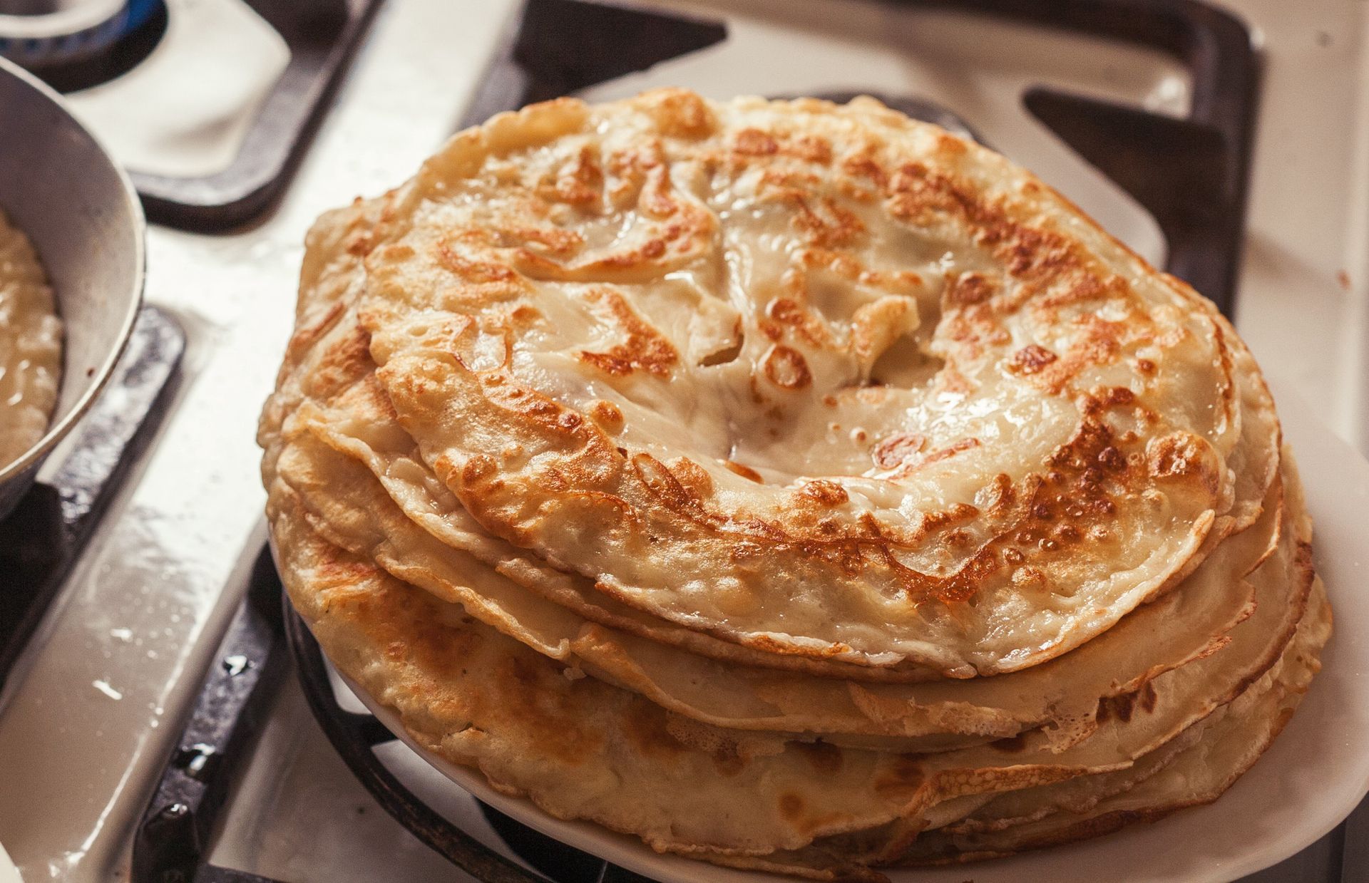 Naleśniki po węgiersku. Tak dobre, że nie potrzebują nadzienia