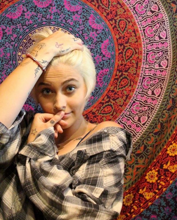 18-letnia Paris Jackson pozuje dla "Dull Magazine" (FOTO) - Pudelek