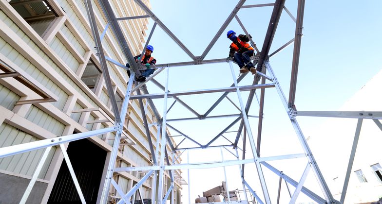 Kluczowa branża w stagnacji? Są nowe dane z budów - Money.pl