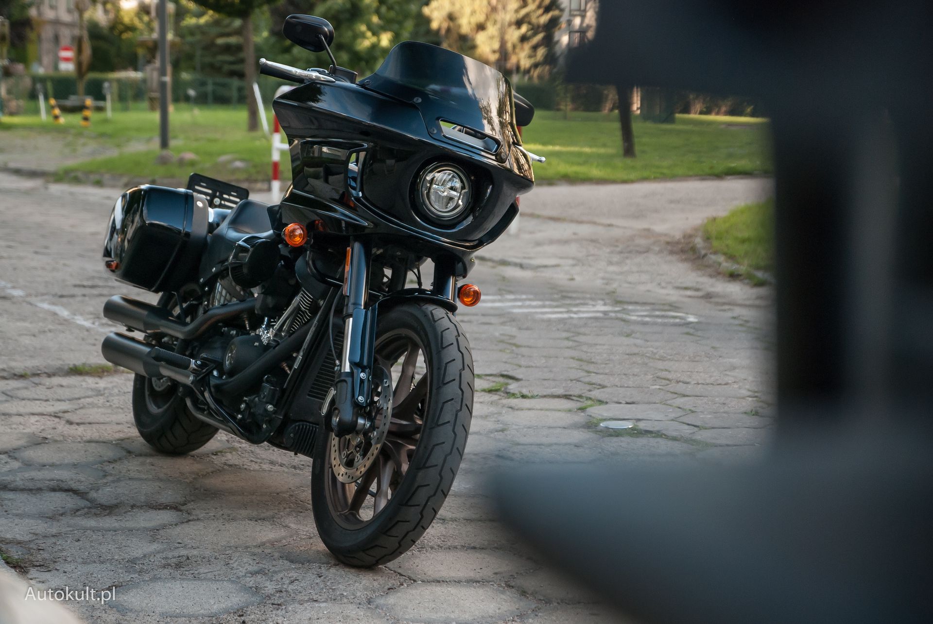 Test: Harley-Davidson Low Rider ST
