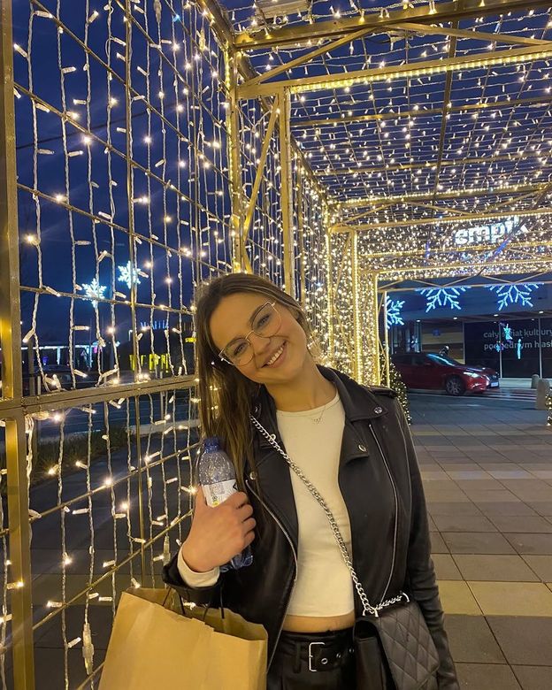 Alicja z "Kanapowczyń" schudła ponad 40 kg. Dziś aż trudno ją rozpoznać ...