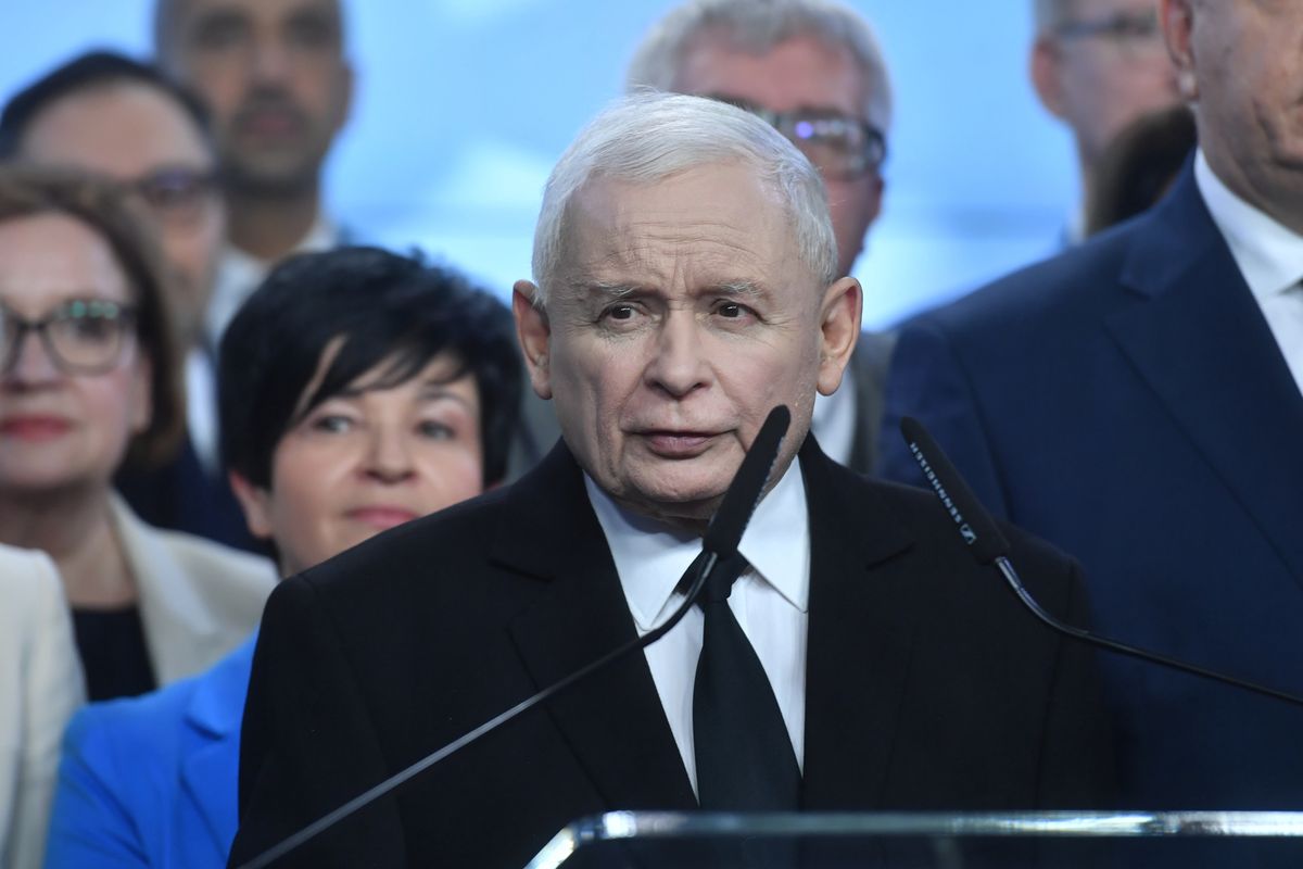 Ten ruch jest dla PiS zabójczy - wyraźna różnica w najnowszym sondażu - WP Wiadomości