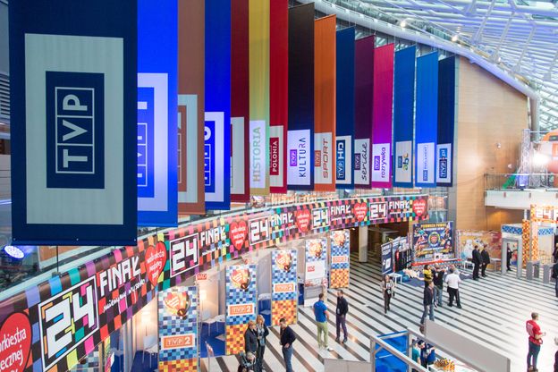 Kompromitująca wpadka w TVP Info. Internauci grzmią - Pudelek