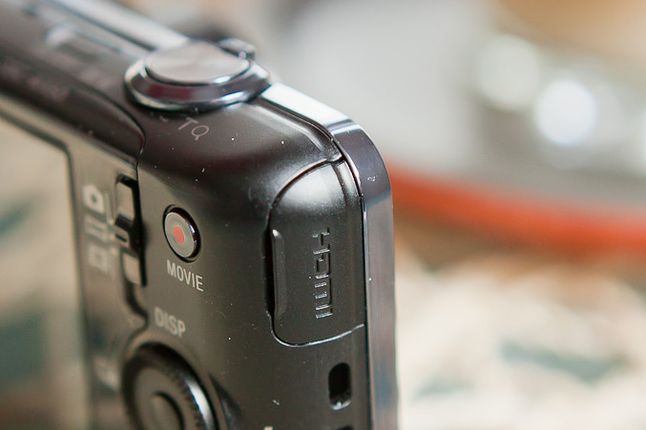 Sony WX50 - stylowy miniaturowy dodatek [wideotest]