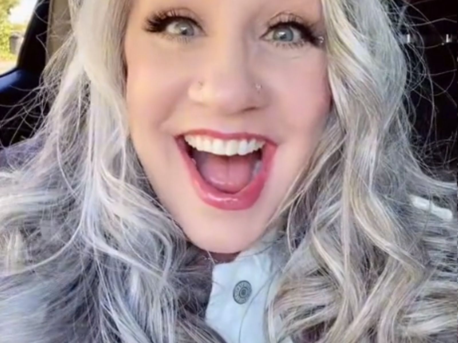 Ma troje dzieci i jest babcią. Nikt nie może uwierzyć, ile ma lat