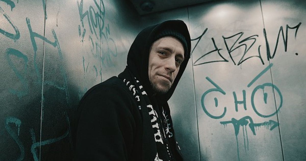 Paramaxil kontra wkurzeni ojcowie. "K*rwę z logiki robią influencerzy ...