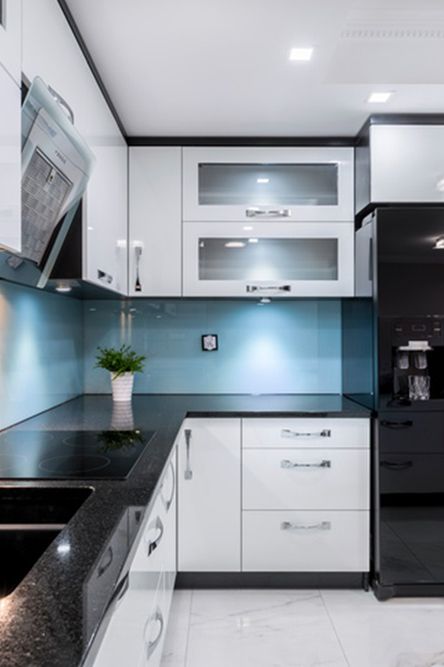 Jakie fronty do kuchni – lakierowane czy foliowane? MDF foliowany czy ...