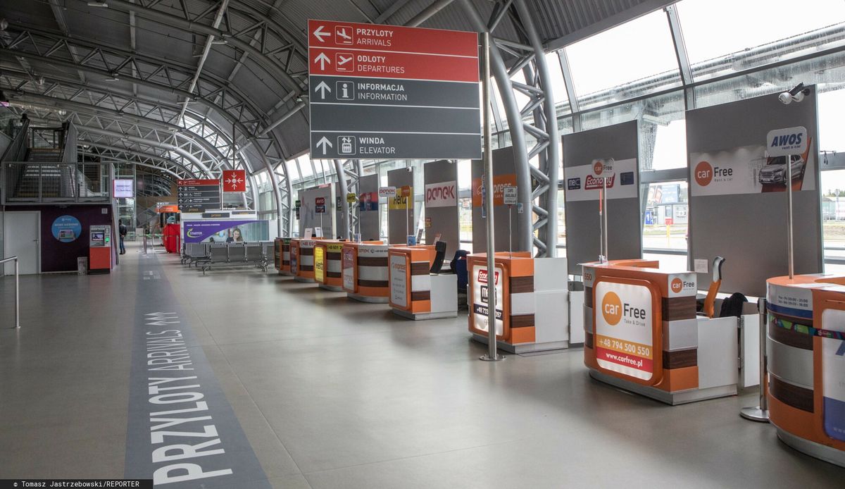 Alarm na lotnisku w Polsce. Ewakuacja, służby apelują o uwagę - WP Wiadomości