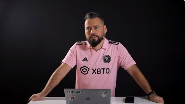 Stanowski nagrał film o Rzeźniczaku. Nazwał go bydlakiem - Pudelek