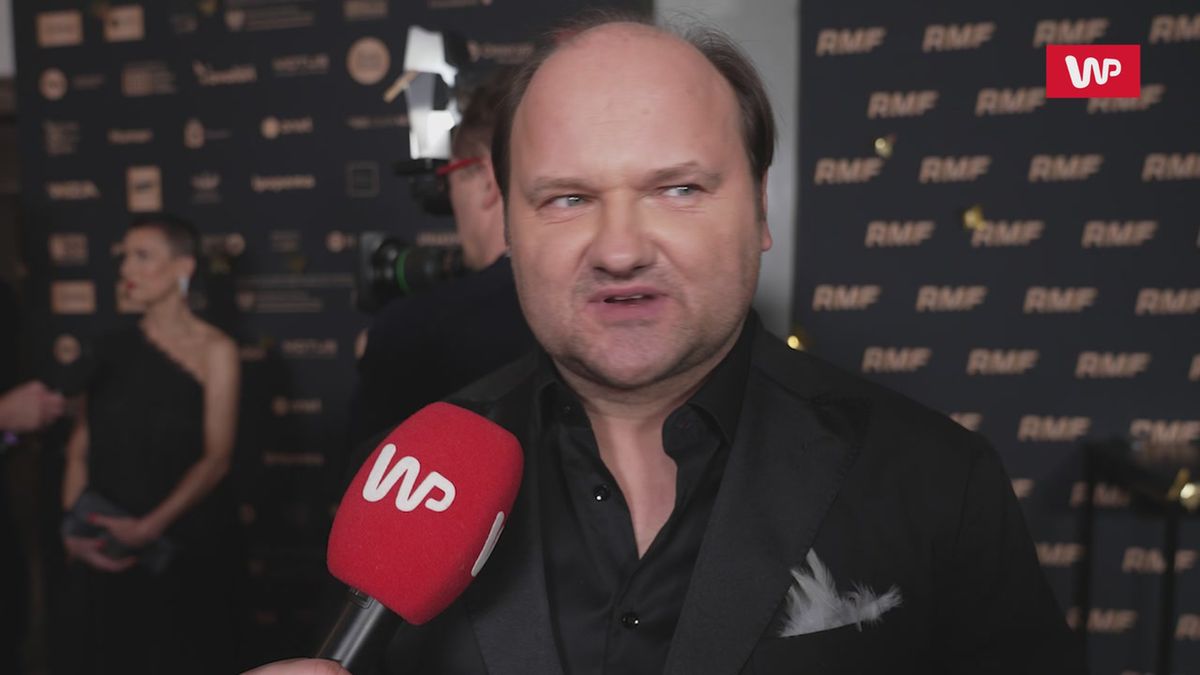 "Charakteryzacja" trwała 5 godzin dziennie. Sebastian Stankiewicz o ...