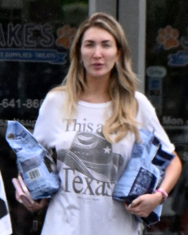 Kate Cassidy na pierwszych zdjęciach po śmierci Liama Payne'a - Pudelek